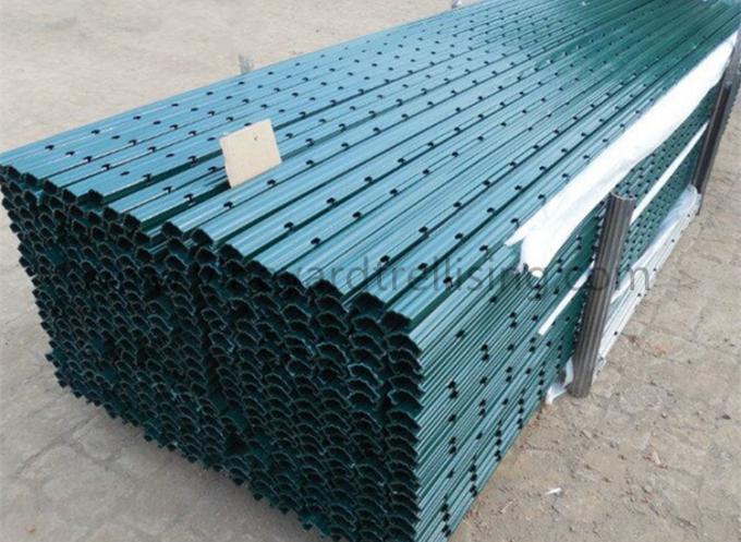 Durable Grape Vine Stakes / Galvanised Steel Vineyard Posts Package In ...