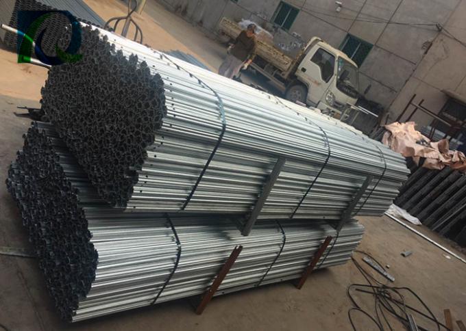 8FT Length Metal Vineyard Trellis Posts , 275G/M2 Galvanized Grape Vine ...